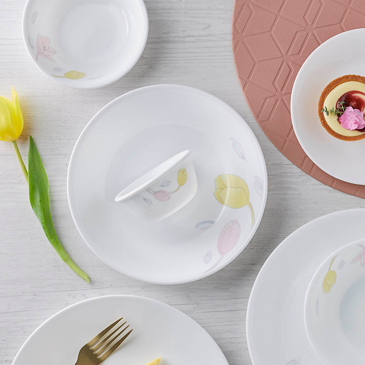 Corelle 21 Pcs Dinner Set Elegance Microwave & Dishwasher Safe ...